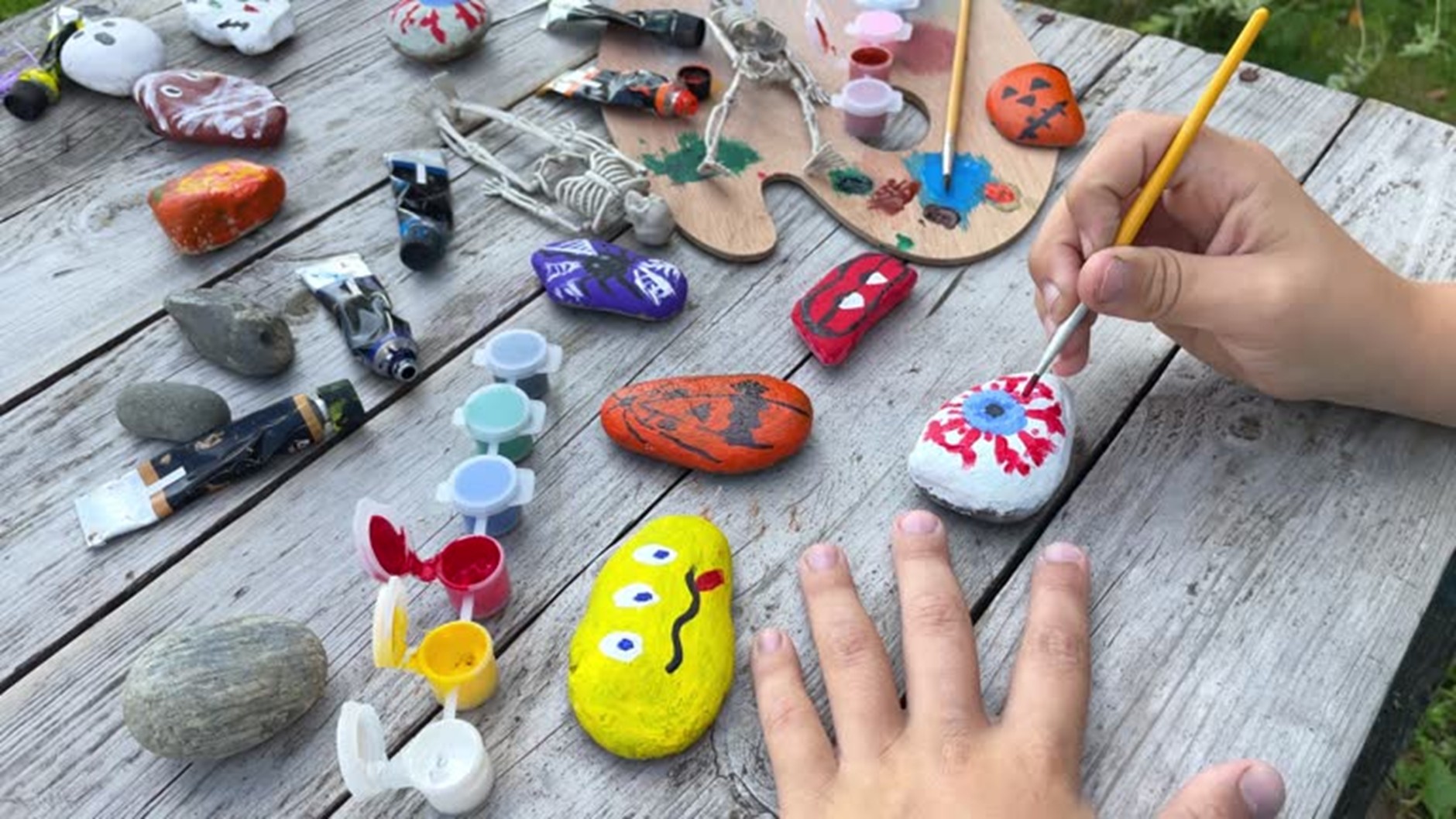 Equip Yourself with the Best Rock Painting Supplies - rockpaintingidea.com